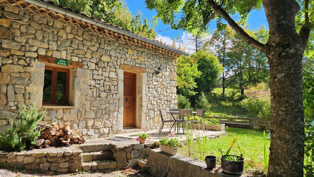47 M² Gîte ∙ 2 Chambres ∙ 3 Personnes - Alpes-de-Haute-Provence
