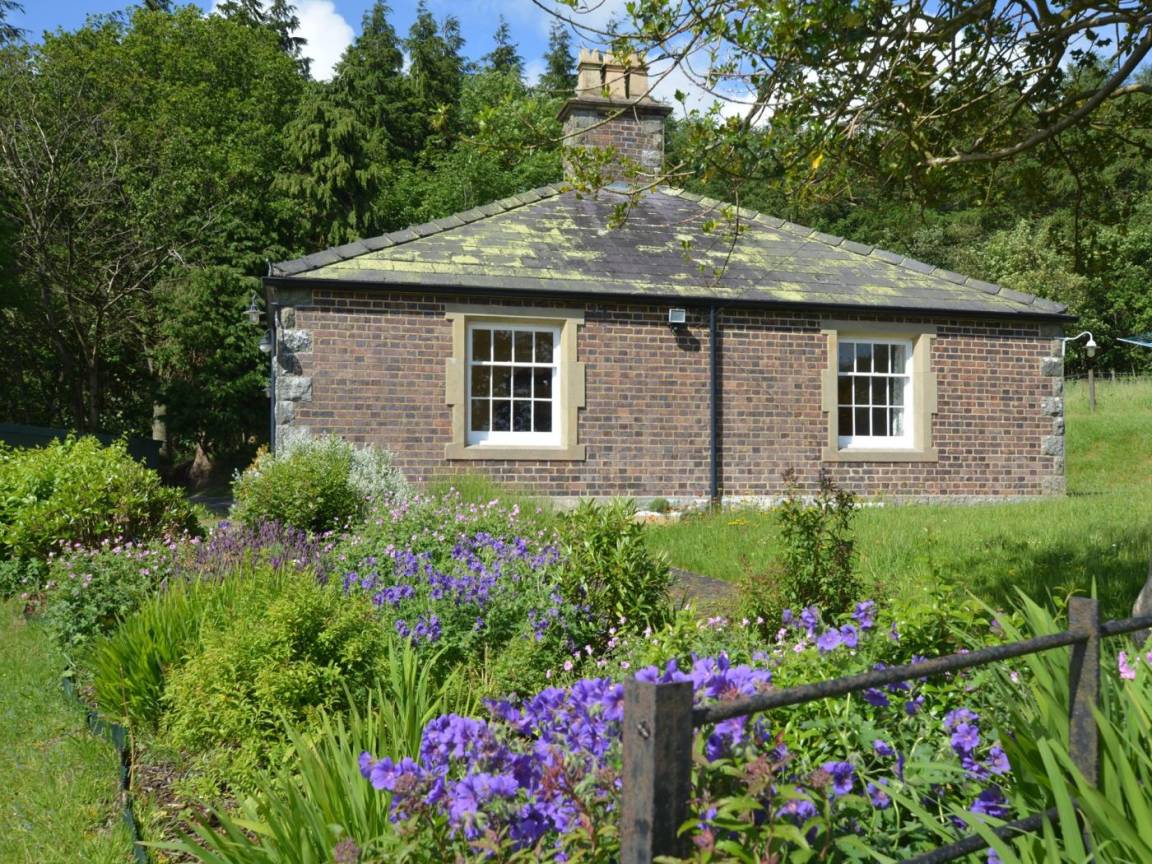 Cottage ∙ 3 Bedrooms ∙ 5 Guests - Welshpool