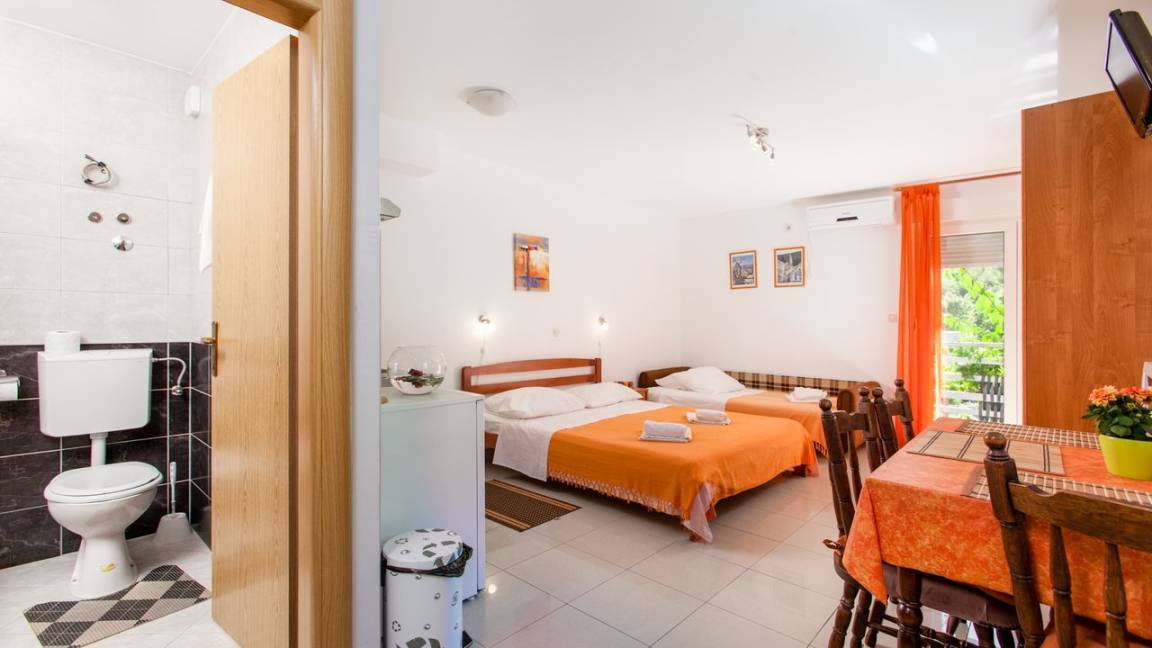 26 M² Hotel ∙ 1 Bedroom ∙ 3 Guests - Omiš