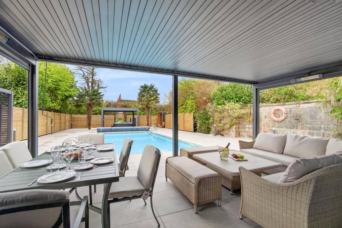 Cottage ∙ 7 Chambres ∙ 20 Personnes - Kent