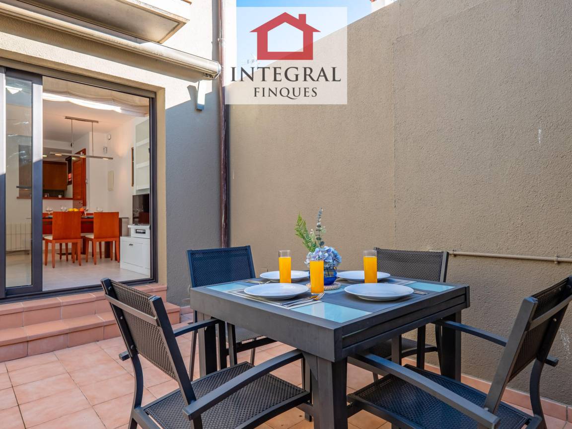 120 M² House ∙ 4 Bedrooms ∙ 6 Guests - Palamós