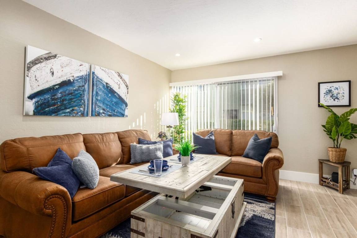 Apartment ∙ 2 Bedrooms ∙ 6 Guests - Scottsdale, AZ