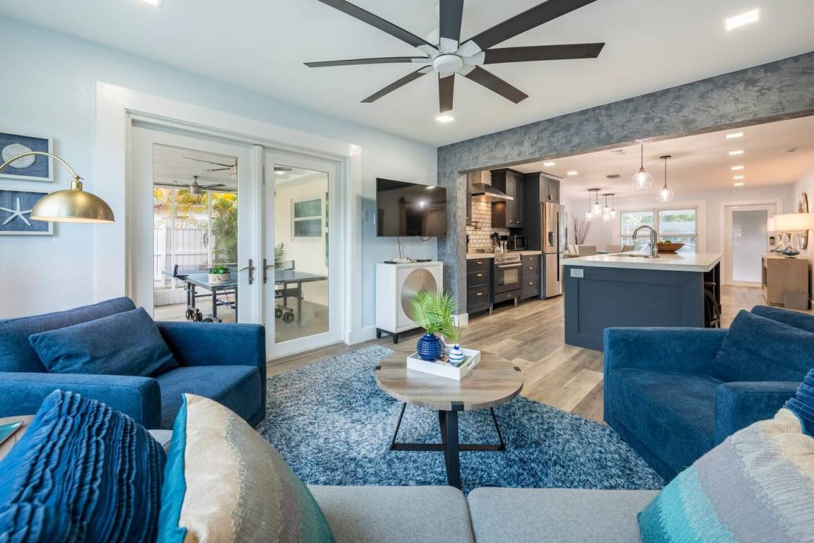 232 M² Ferienhaus ∙ 3 Schlafzimmer ∙ 6 Gäste - Dania Beach, FL