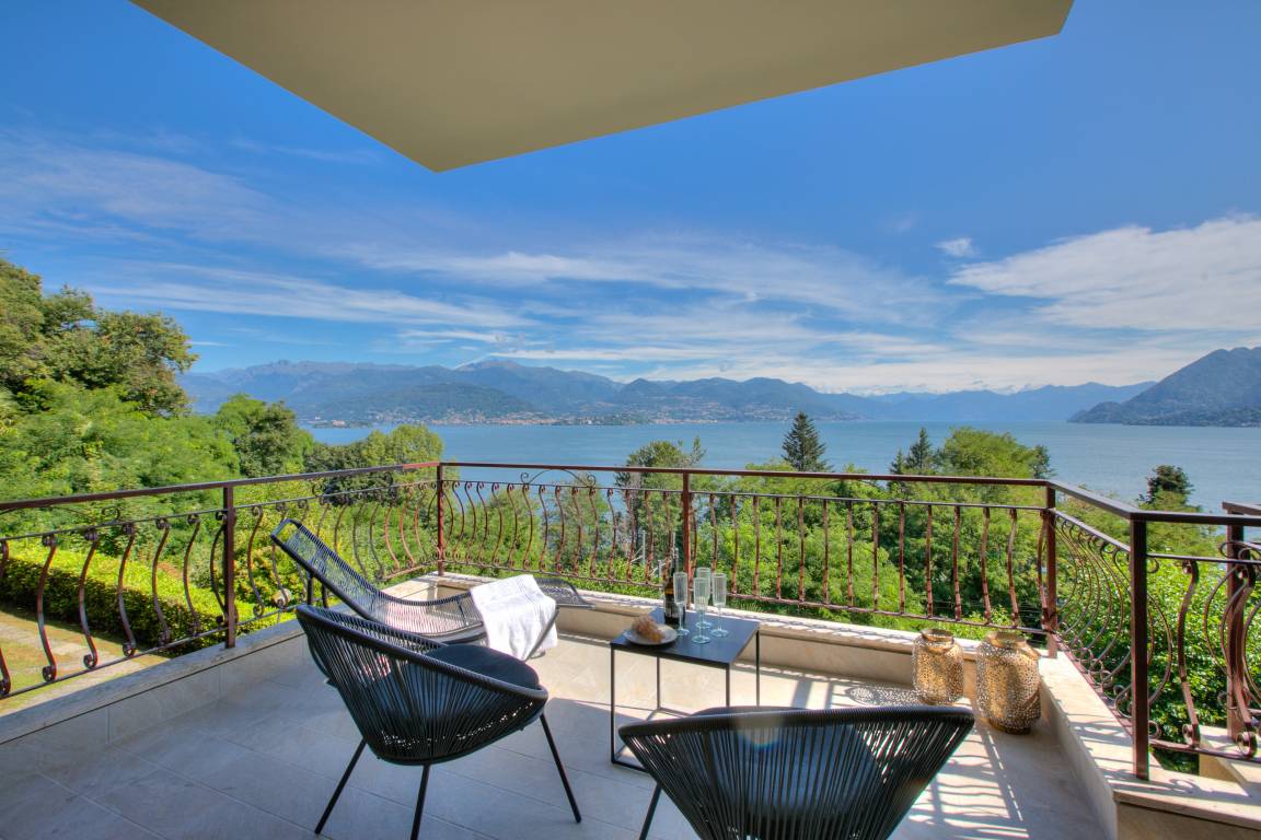 70 M² Appartement ∙ 1 Chambre ∙ 4 Personnes - Stresa