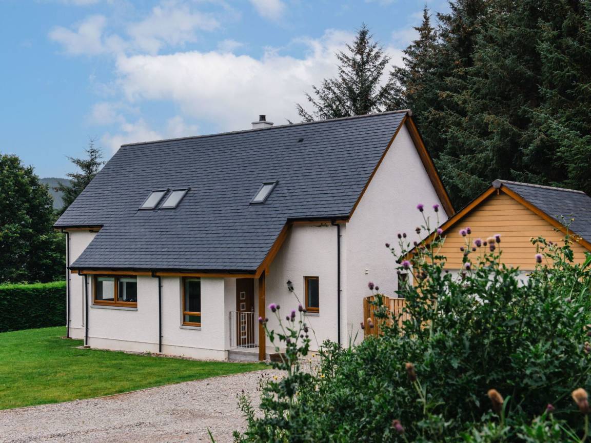 Villa ∙ 4 Bedrooms ∙ 8 Guests - Drumnadrochit