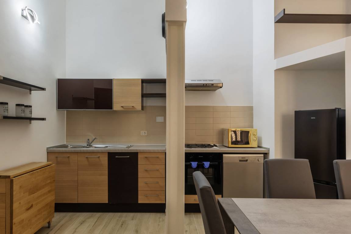119 M² Apartment ∙ 2 Bedrooms ∙ 4 Guests - Rome
