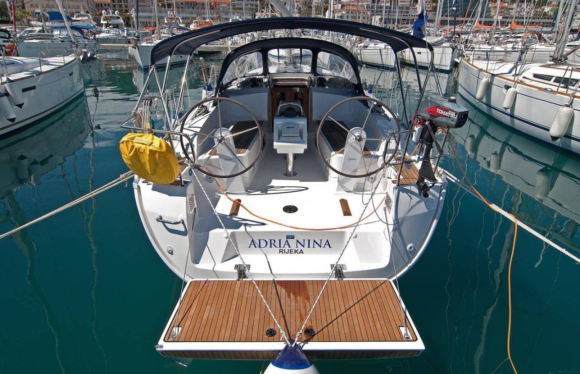 Hausboot ∙ 2 Schlafzimmer ∙ 4 Gäste - Split