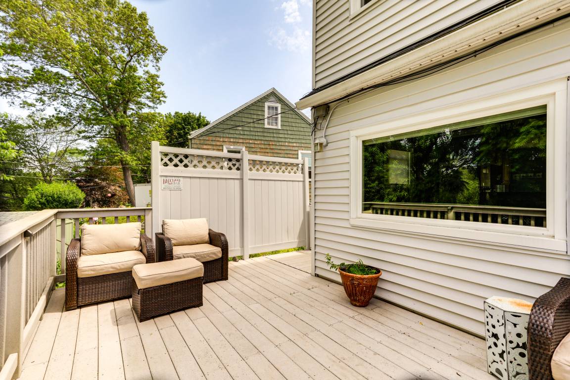 107 M² House ∙ 2 Bedrooms ∙ 6 Guests - WPI, Worcester