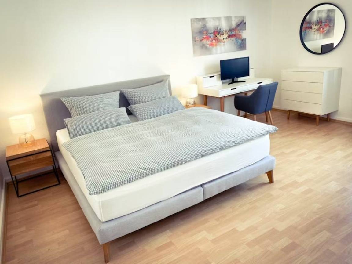 75 M² Apartamento ∙ 3 Habitaciones ∙ 6 Huéspedes - Fráncfort del Meno