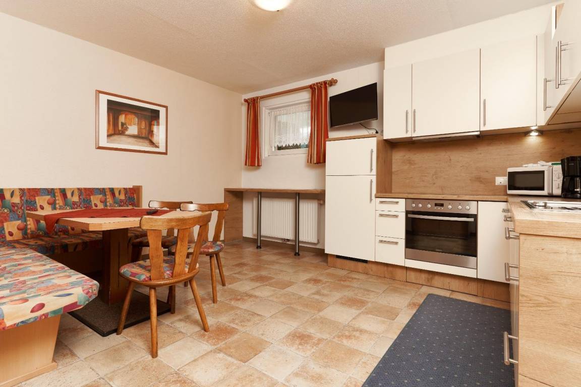 30 M² Hotel ∙ 1 Bedroom ∙ 4 Guests - Soelden