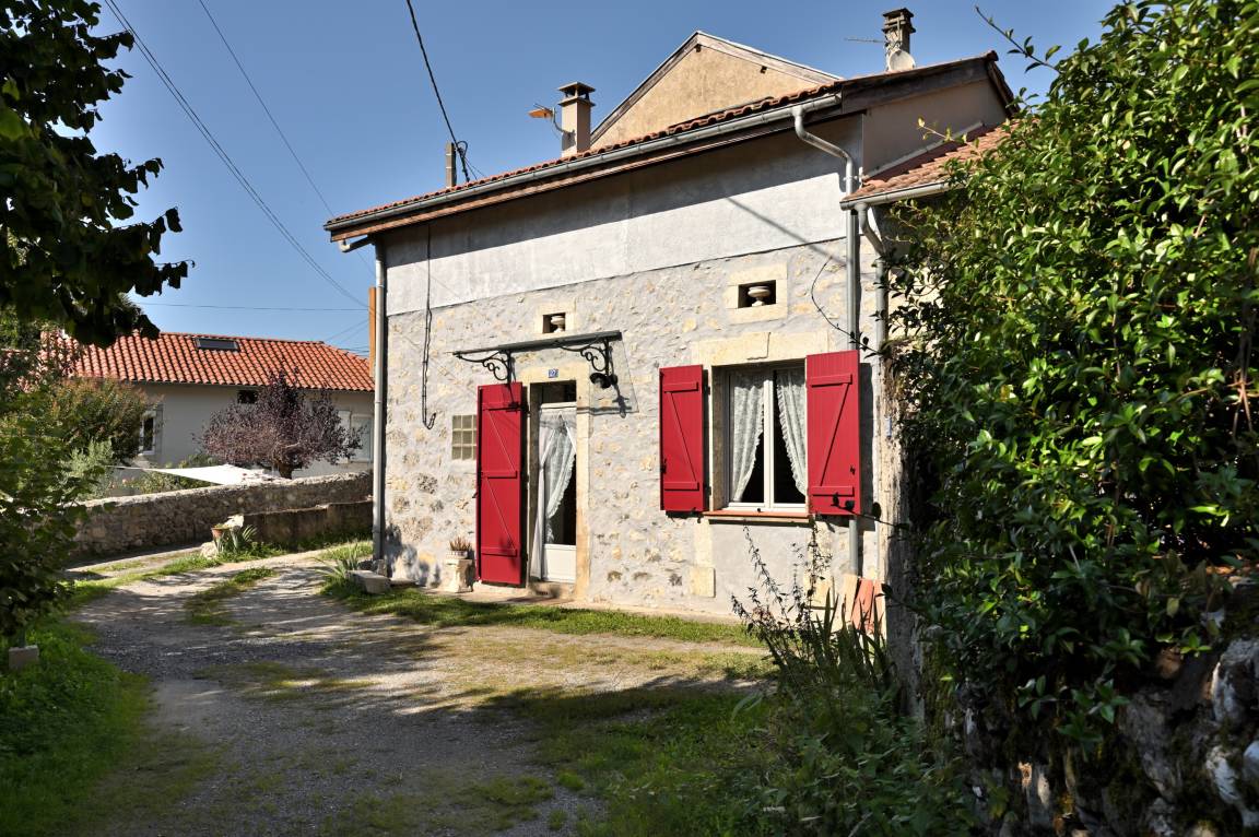 70 M² Casa ∙ 2 Habitaciones ∙ 5 Huéspedes - Montréjeau