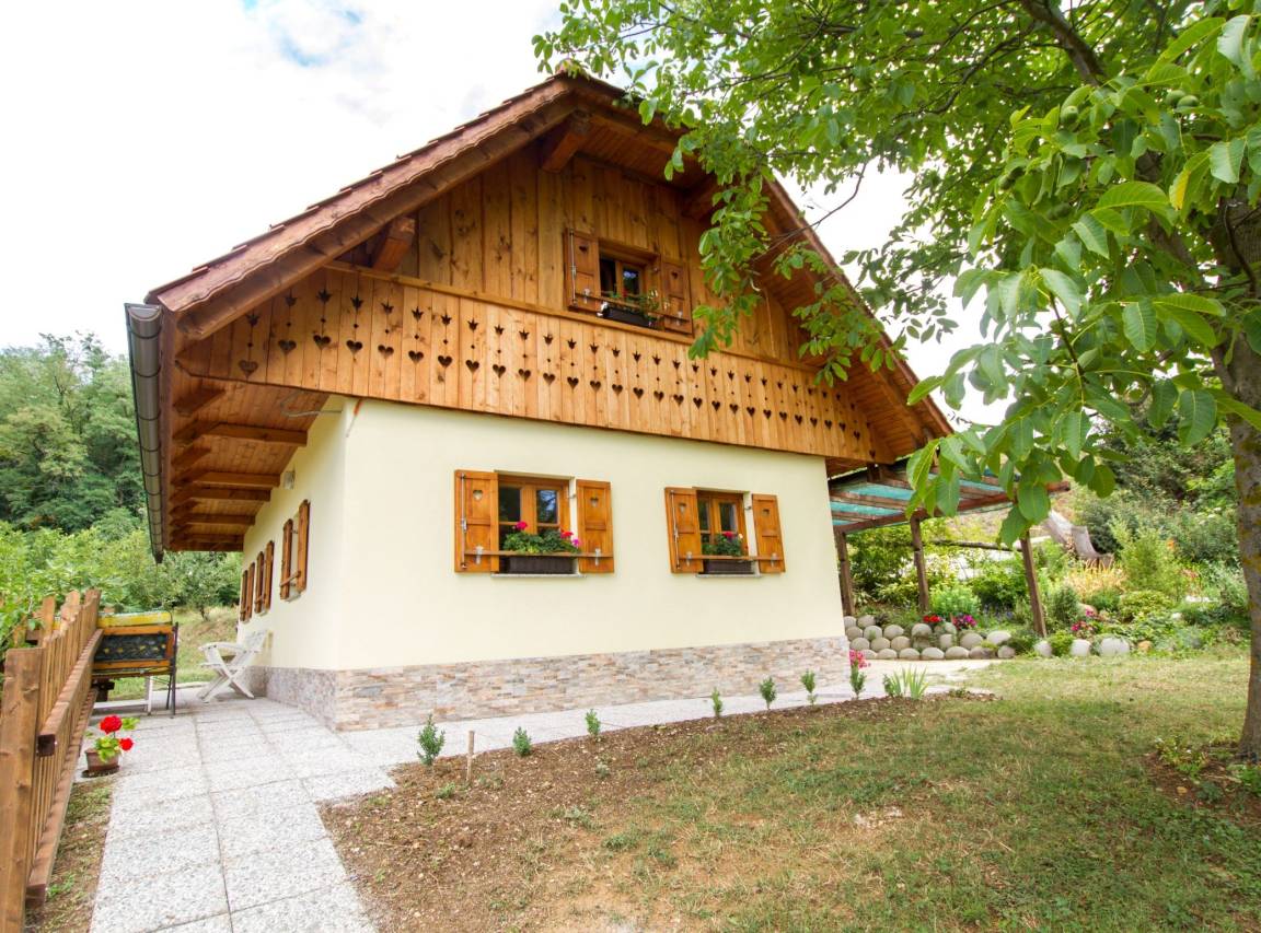 85 M² Casa ∙ 2 Habitaciones ∙ 6 Huéspedes - Slovenia