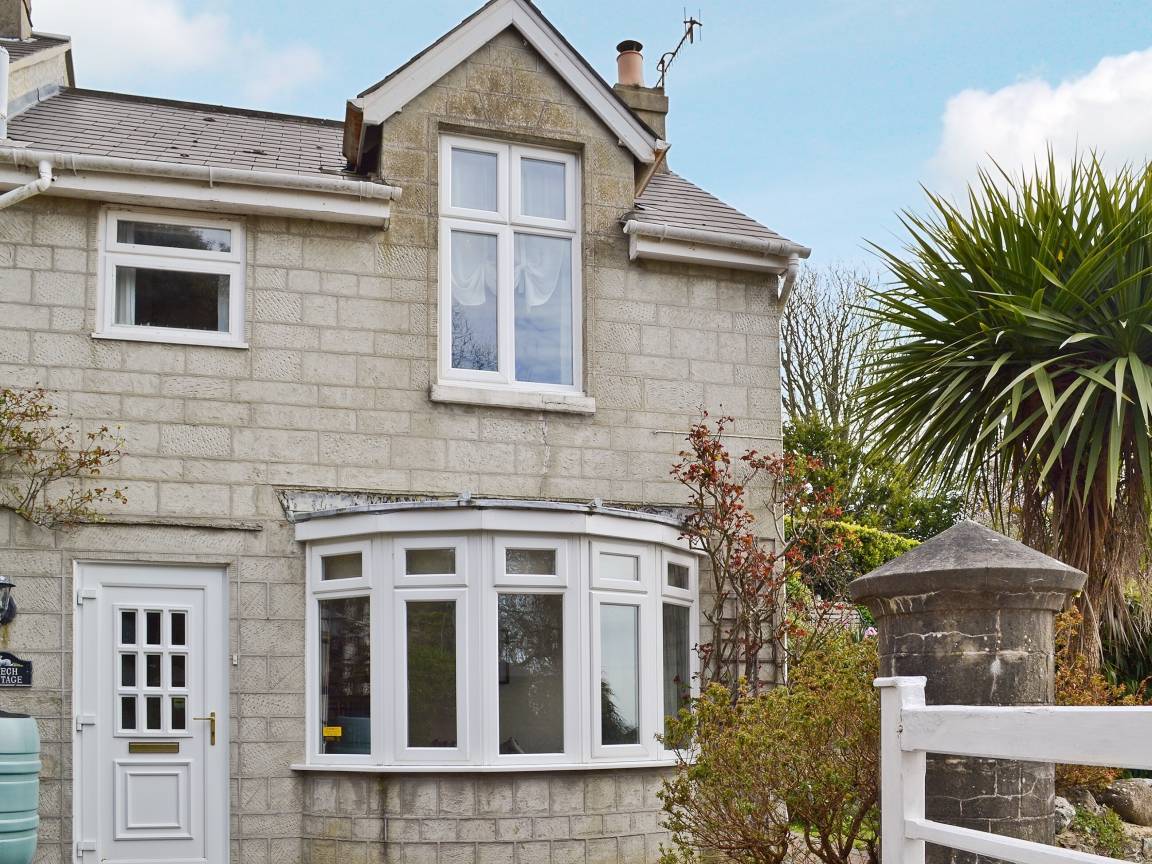 코티지 (자연 속의 작은 별장) ∙ 침실 2개 ∙ 게스트 4명 - 와이트 섬