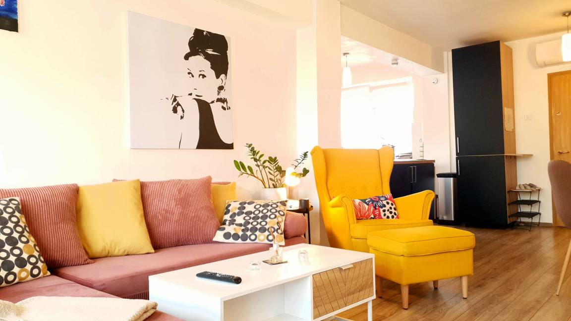 58 M² Apartamento ∙ 1 Habitación ∙ 4 Huéspedes - Timișoara