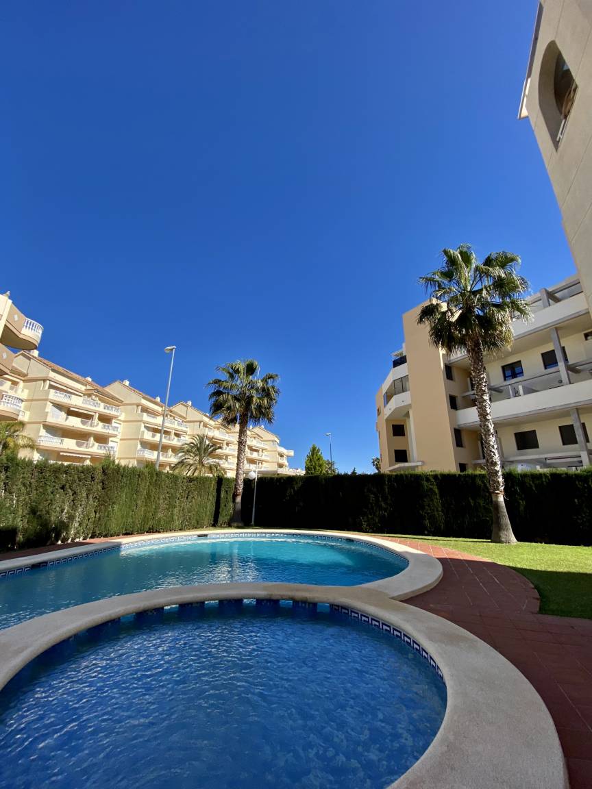 63 M² Apartamento ∙ 2 Habitaciones ∙ 6 Huéspedes - Gata de Gorgos