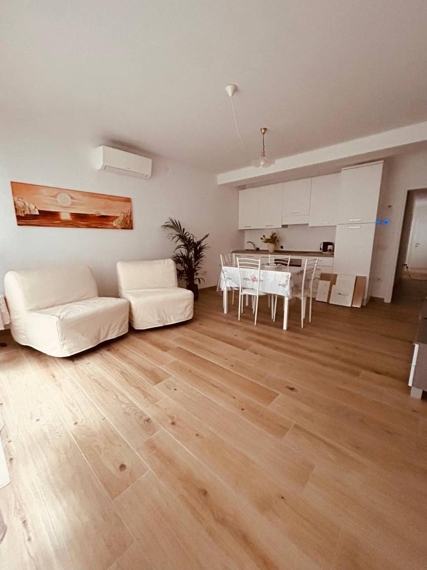 68 M² Apartment ∙ 1 Bedroom ∙ 4 Guests - Mel