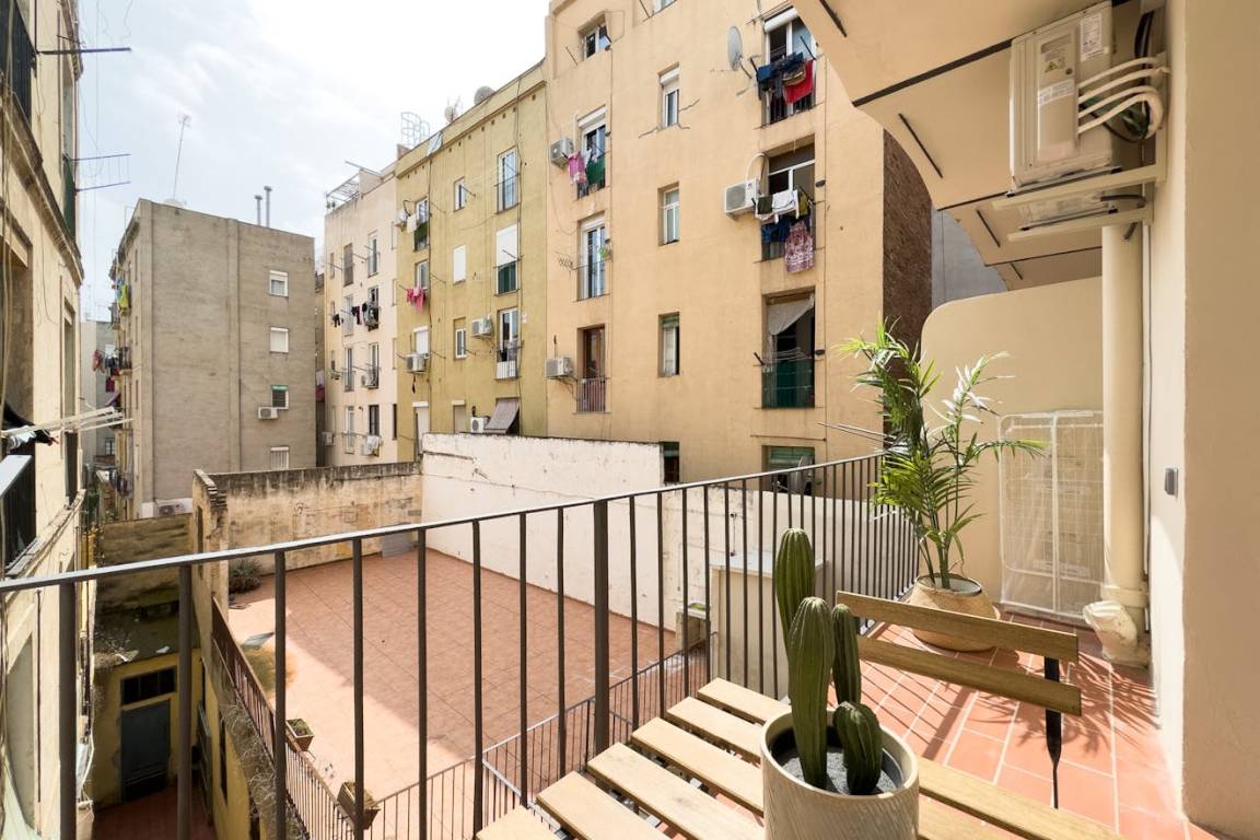 54 M² Apartment ∙ 2 Bedrooms ∙ 4 Guests - Barcelona