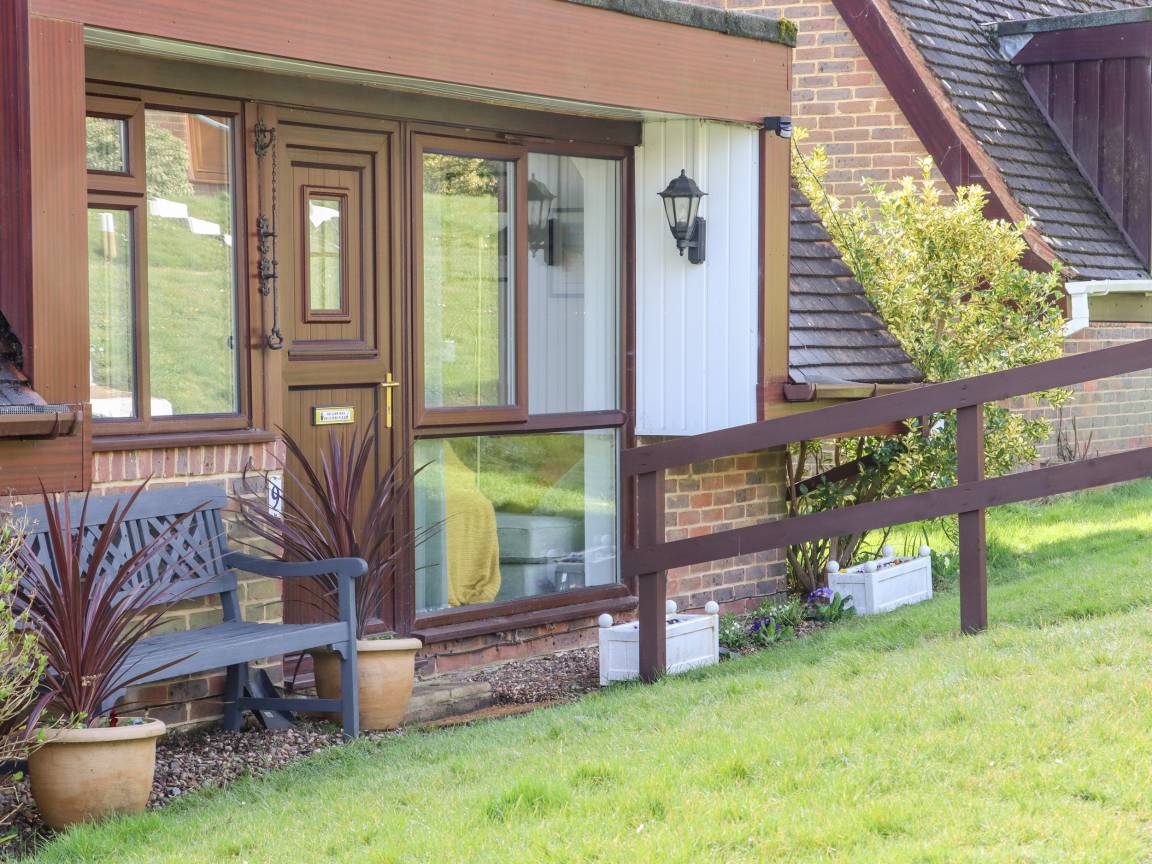 Cottage ∙ 2 Bedrooms ∙ 4 Guests - Herstmonceux Castle