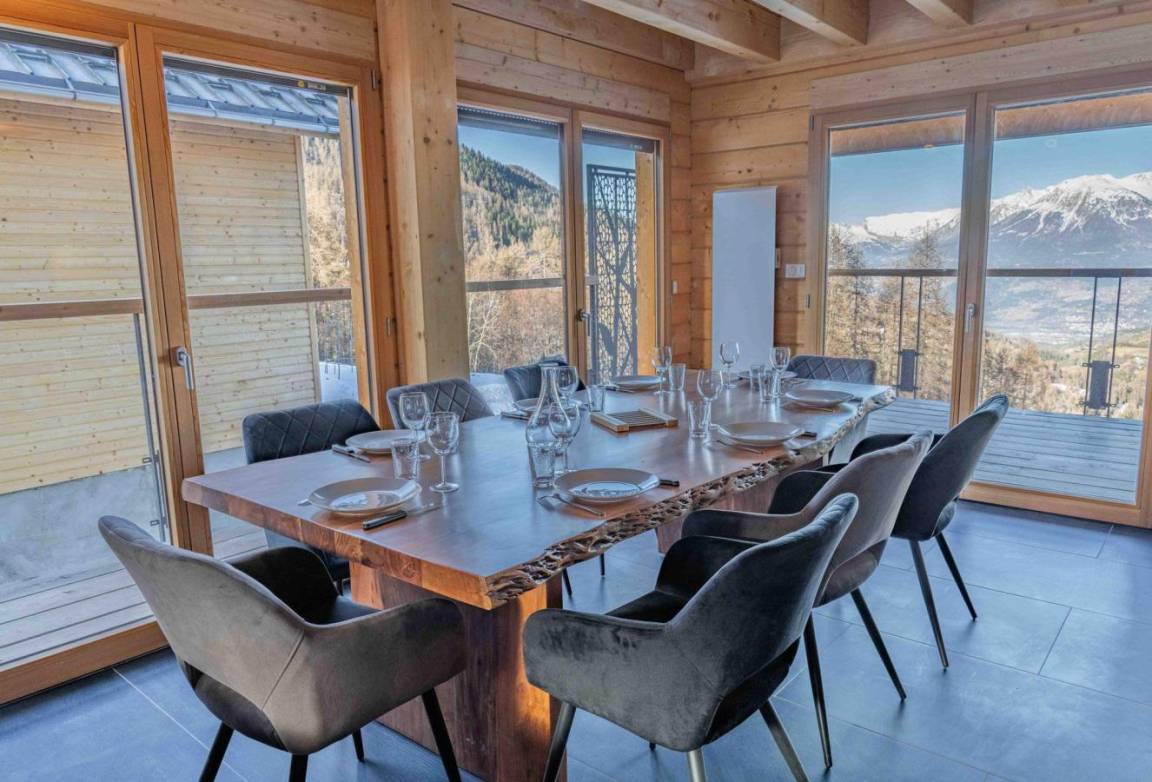 181 M² Chalet ∙ 6 Chambres ∙ 22 Personnes - Les Orres
