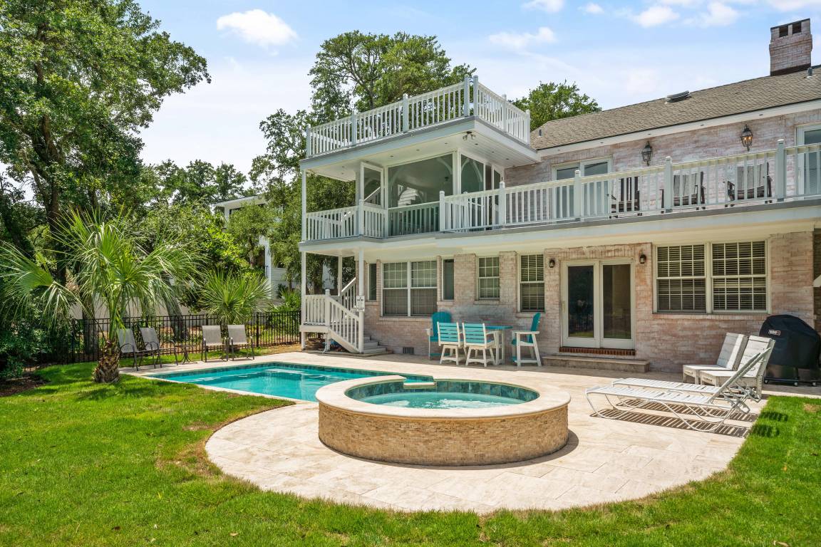 201 M² House ∙ 4 Bedrooms ∙ 8 Guests - Jekyll Island, GA