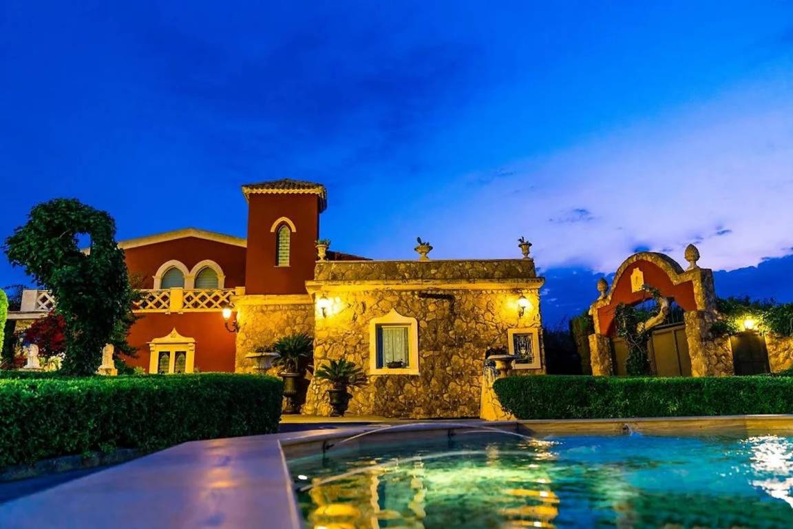 House ∙ 5 Bedrooms ∙ 10 Guests - Augusta