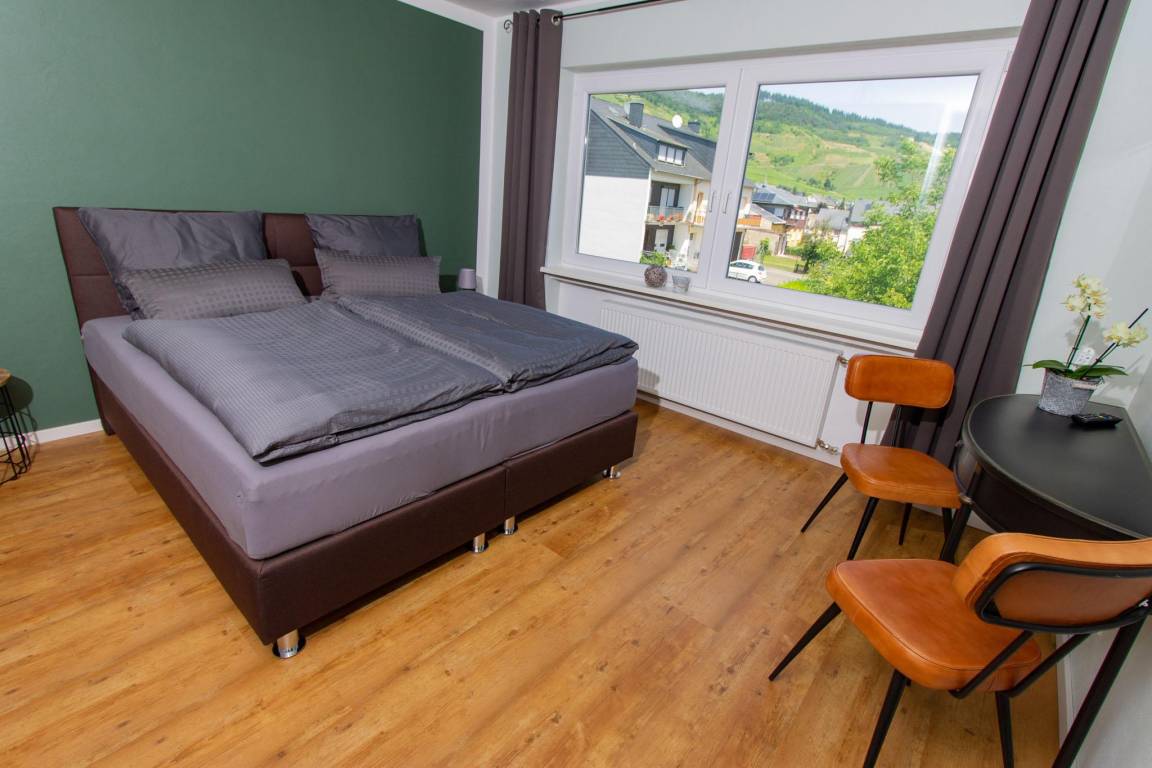 18 M² Hotel ∙ 1 Bedroom ∙ 2 Guests - Bernkastel-Kues