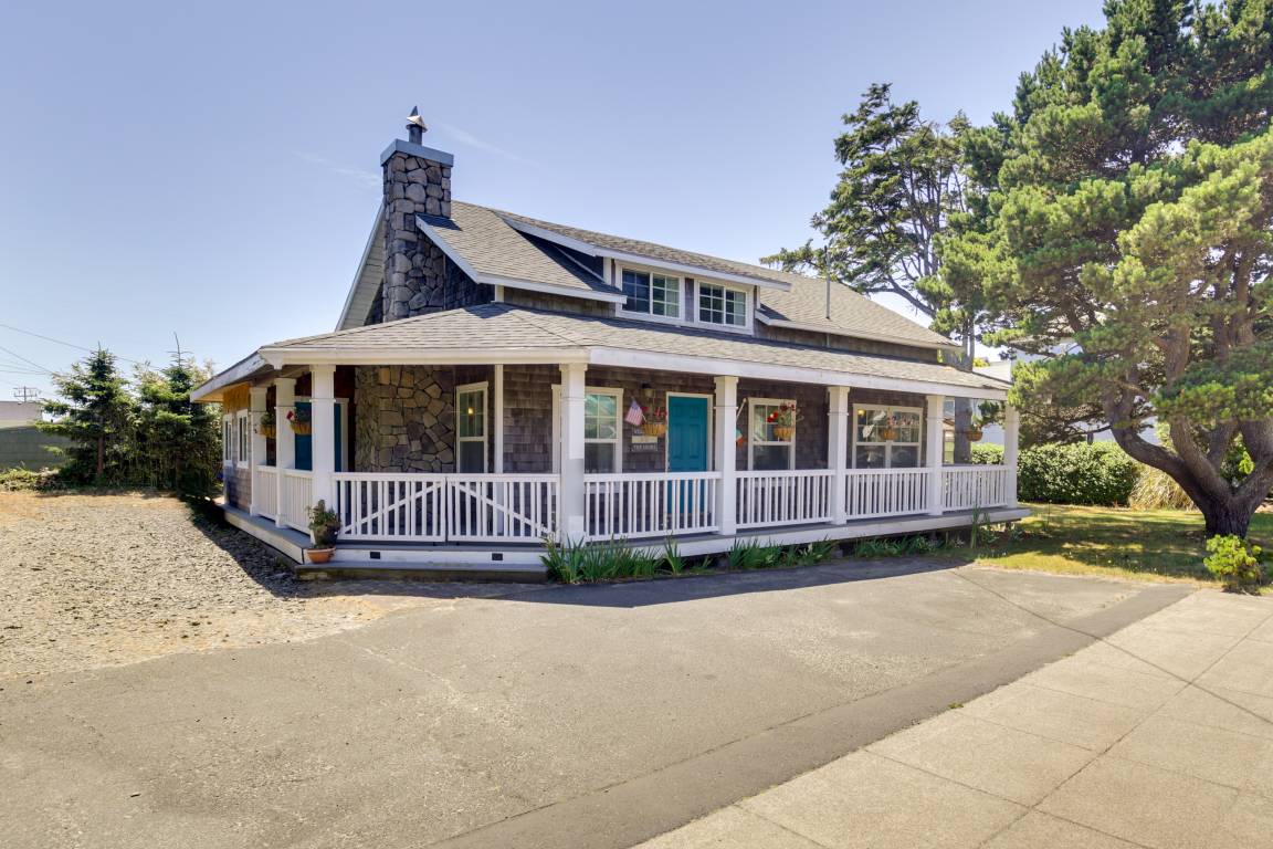176 M² House ∙ 3 Bedrooms ∙ 8 Guests - Devil's Lake State Recreation Area, Lincoln City