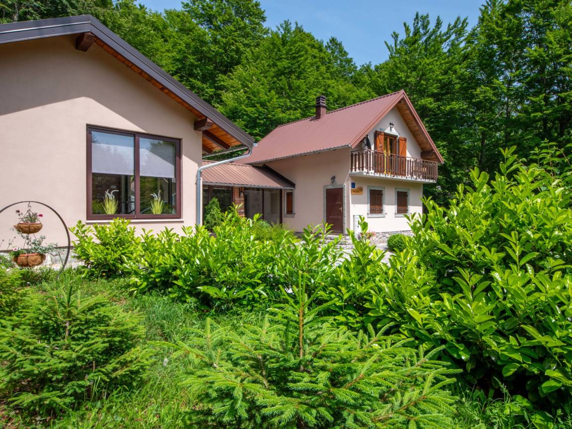 83 M² Ferienhaus ∙ 2 Schlafzimmer ∙ 5 Gäste - Novi Vinodolski