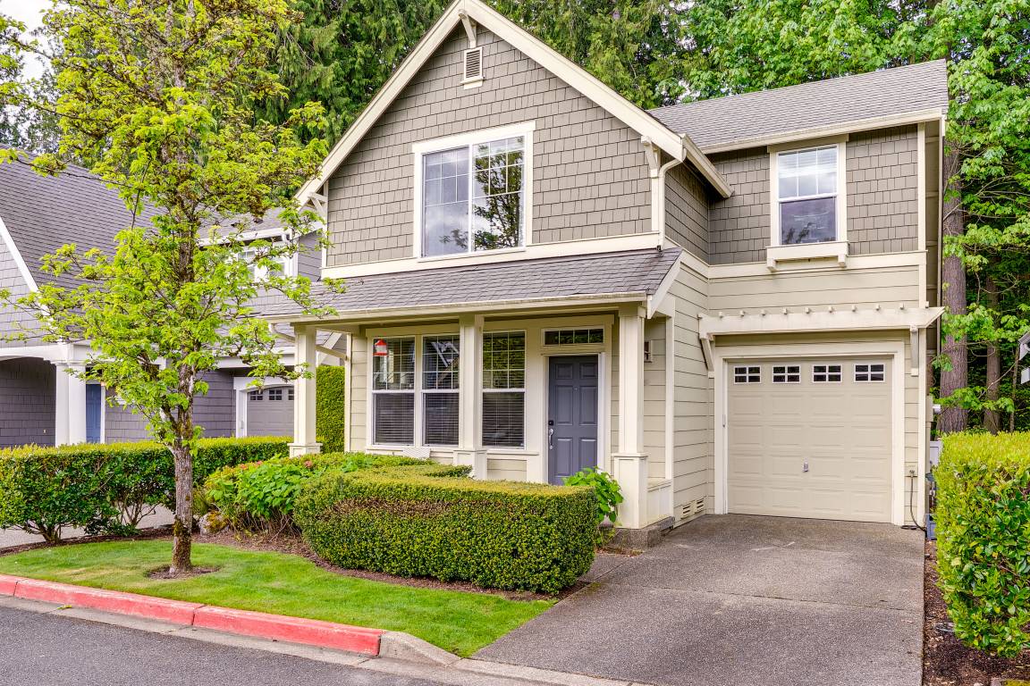 120 M² House ∙ 2 Bedrooms ∙ 4 Guests - Bothell, WA