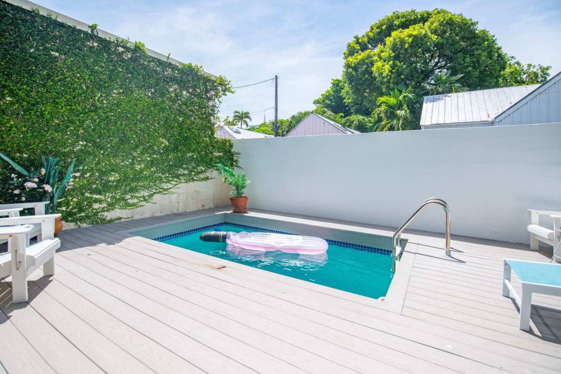 Apartment ∙ 1 Bedroom ∙ 4 Guests - Key West