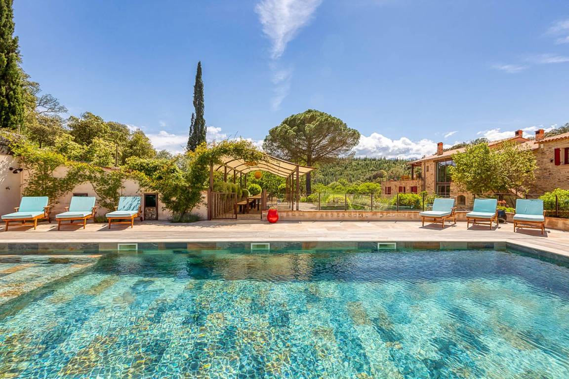 Villa ∙ 9 Chambres ∙ 24 Personnes - Ille-sur-Têt