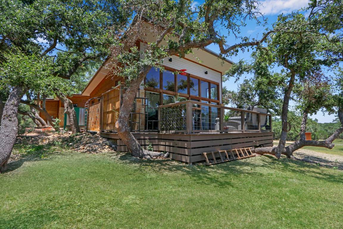 93 M² Cabin ∙ 1 Bedroom ∙ 4 Guests - Wimberley, TX