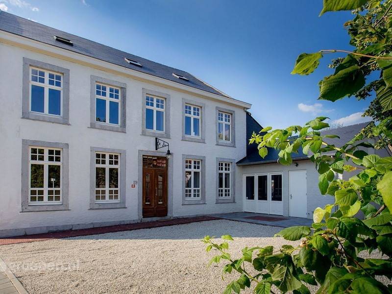 Maison De Vacances ∙ 12 Chambres ∙ 32 Personnes - Aubel