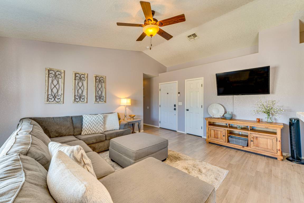 108 M² House ∙ 3 Bedrooms ∙ 7 Guests - Bullhead City, AZ