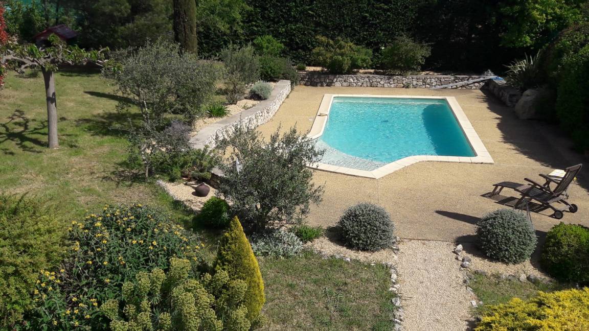 150 M² House ∙ 4 Bedrooms ∙ 8 Guests - L'Isle-sur-la-Sorgue