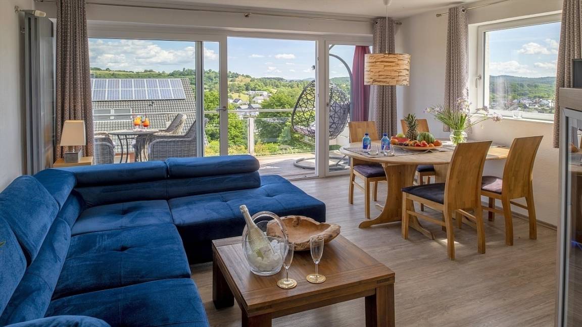 54 M² Ferienwohnung ∙ 2 Schlafzimmer ∙ 6 Gäste - Daun