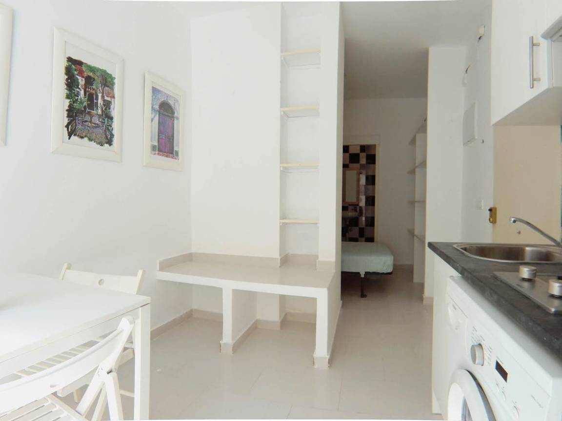 25 M² Apartamento ∙ 2 Huéspedes - Majadahonda