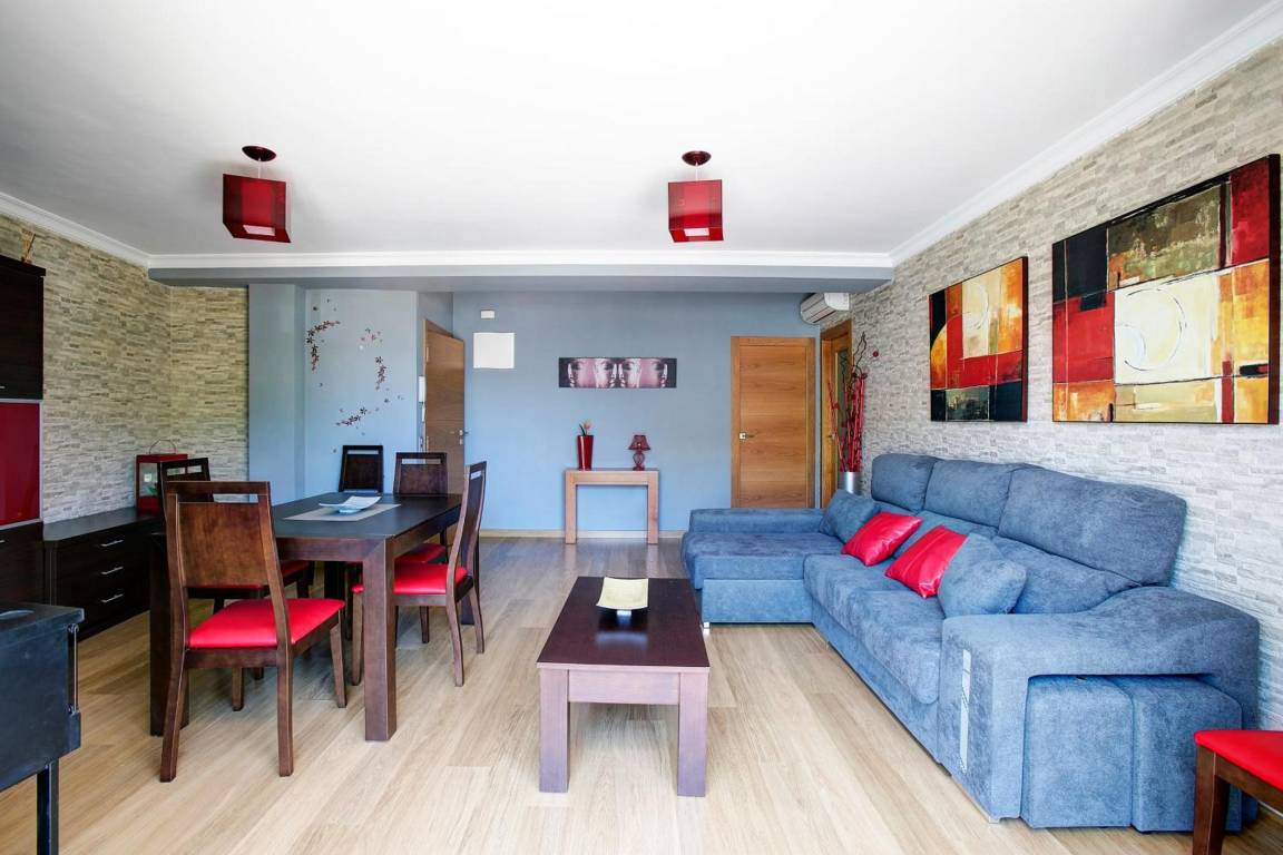 80 M² Apartamento ∙ 3 Quartos ∙ 6 Hóspedes - Xeraco