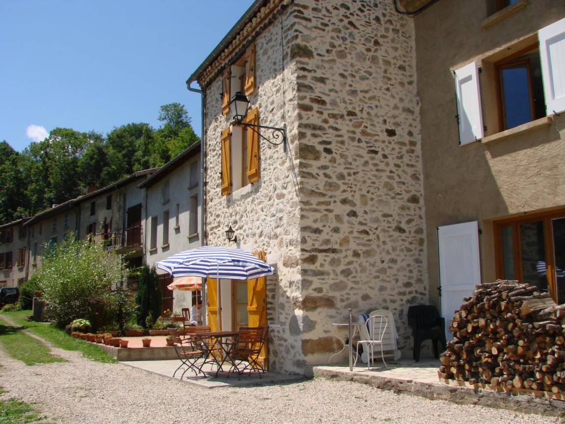120 M² Gîte ∙ 3 Chambres ∙ 7 Personnes - Ariège