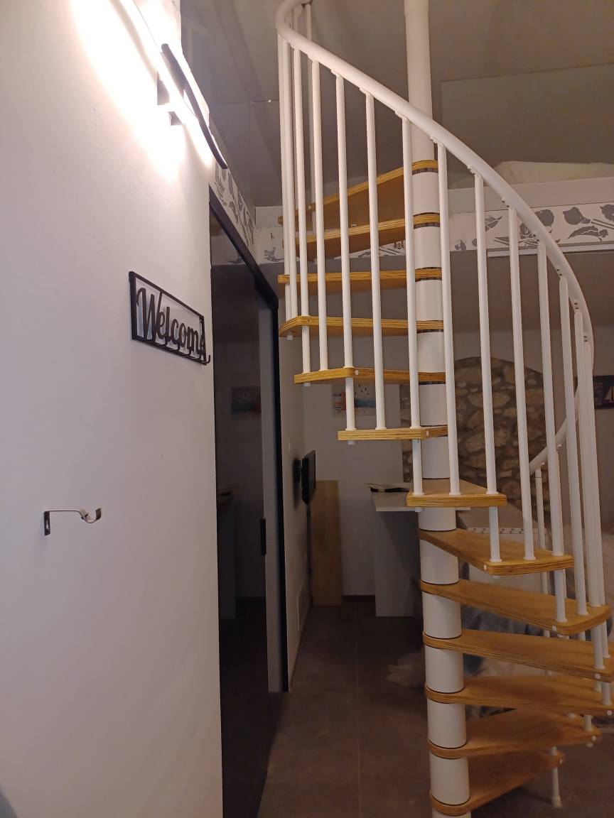 30 M² Huoneisto ∙ 2 Makuuhuonetta ∙ 4 Vierasta - Vieste