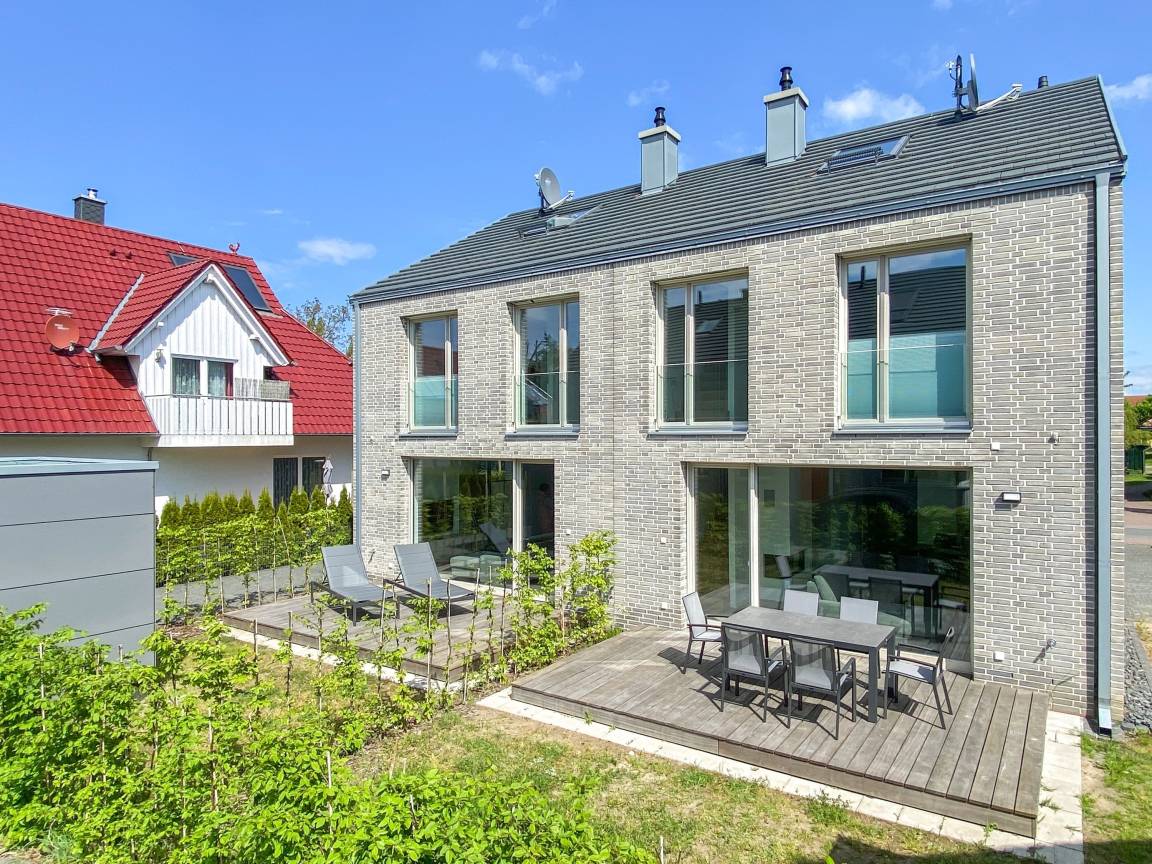 116 M² Ferienhaus ∙ 4 Schlafzimmer ∙ 6 Gäste - Zingst