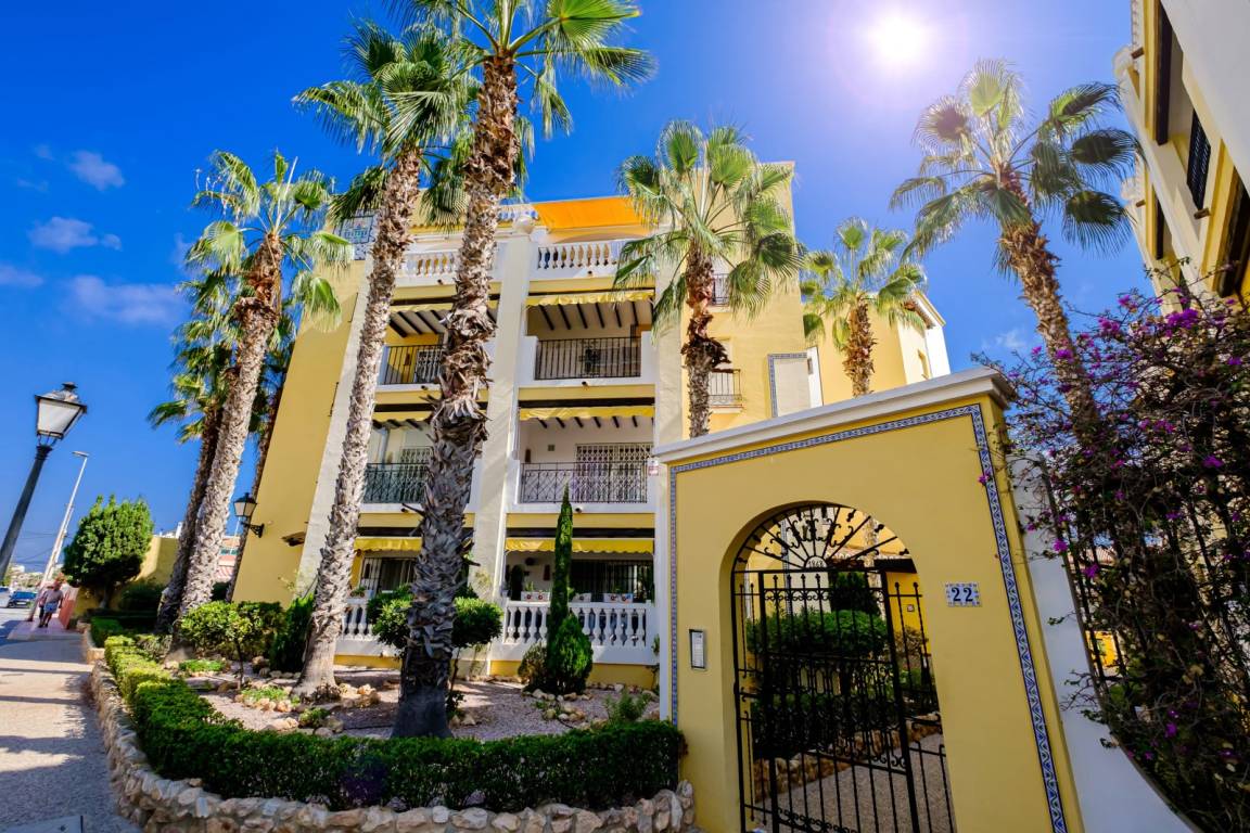 72 M² Appartement ∙ 2 Chambres ∙ 6 Personnes - Torrevieja