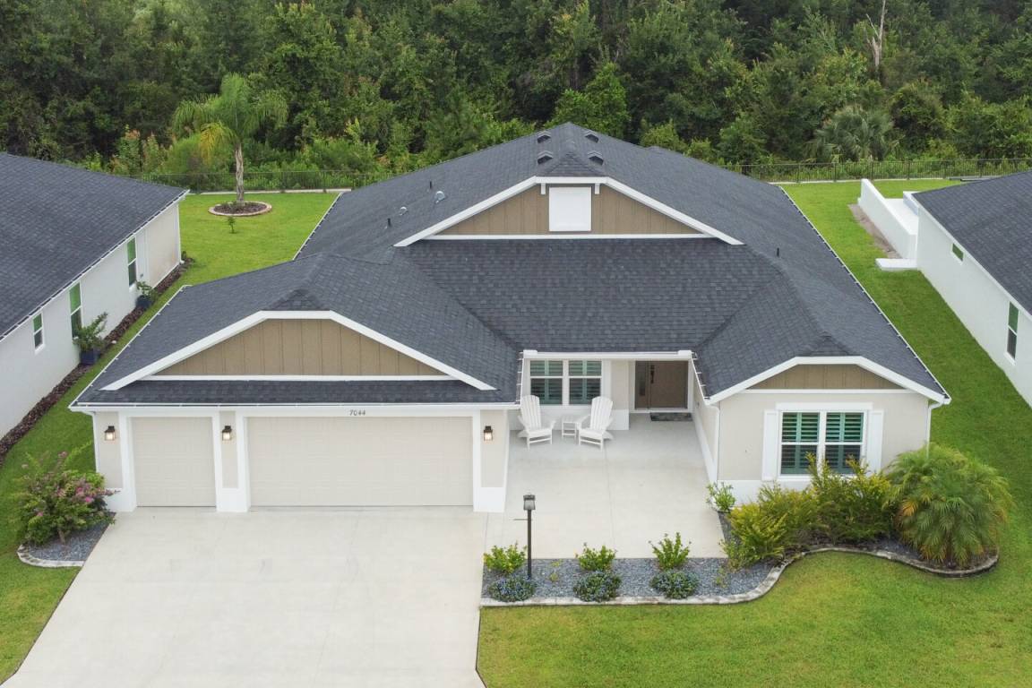 House ∙ 3 Bedrooms ∙ 6 Guests - Leesburg, FL