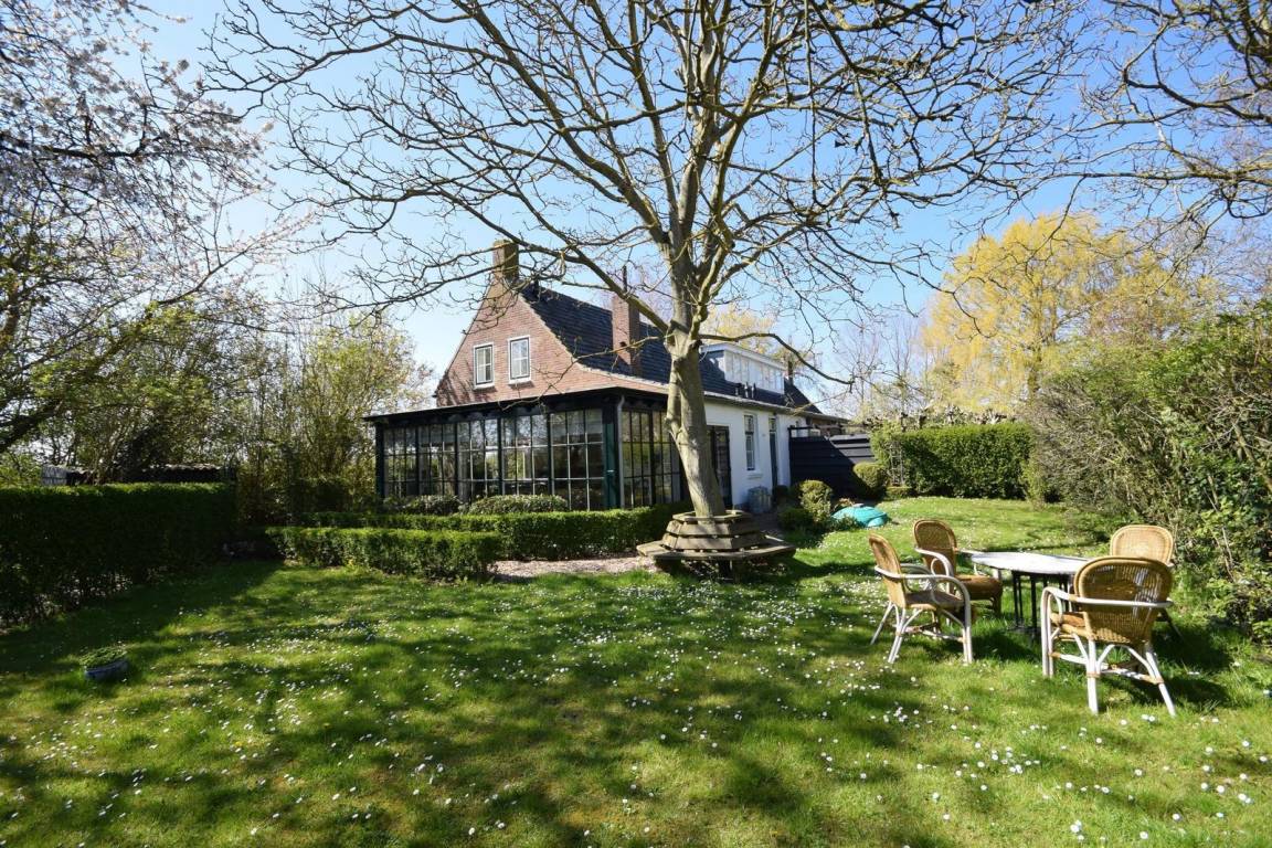 129 M² Huis ∙ 2 Slaapkamers ∙ 4 Gasten - Domburg