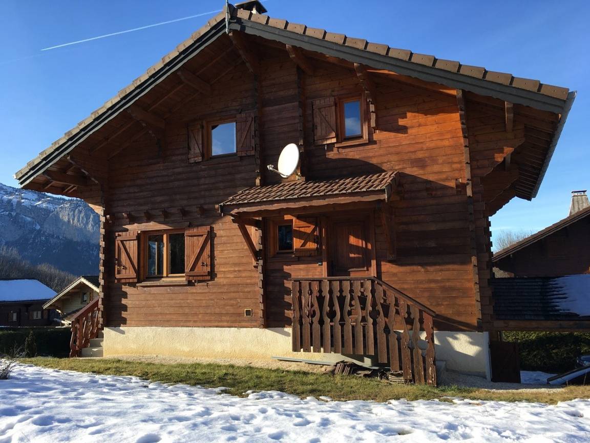 125 M² Chalet ∙ 5 Bedrooms ∙ 10 Guests - Les Carroz d'Arâches