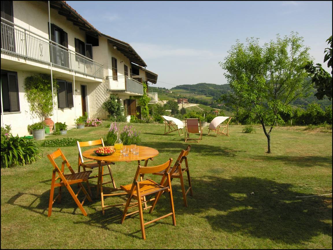 Casa ∙ 2 Habitaciones ∙ 6 Huéspedes - Alba, CN