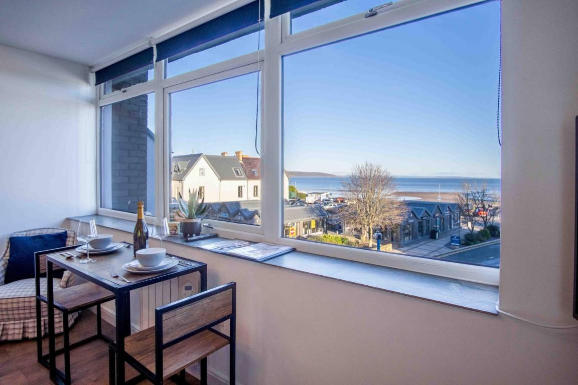 37 M² Apartment ∙ 1 Bedroom ∙ 2 Guests - Amroth