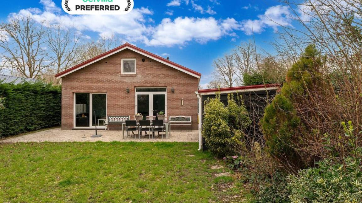 130 M² House ∙ 4 Bedrooms ∙ 8 Guests - Goes