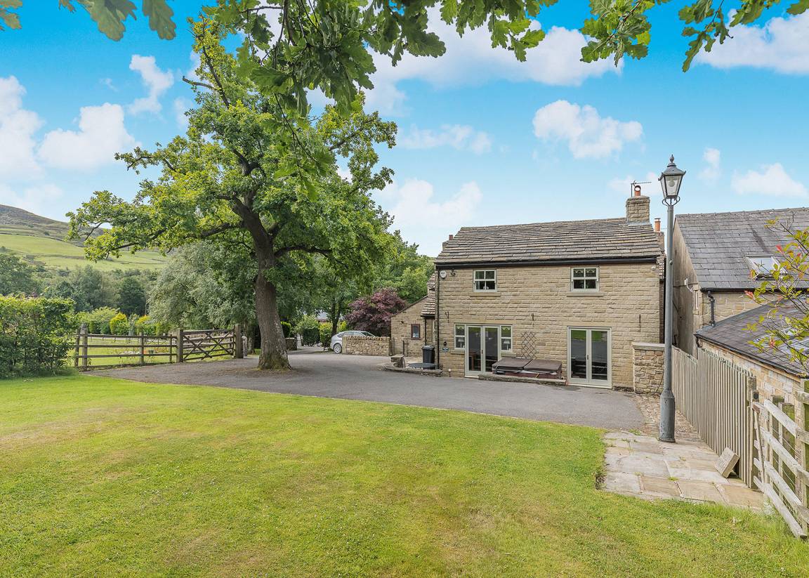 Cottage ∙ 1 Bedroom ∙ 2 Guests - Oldham