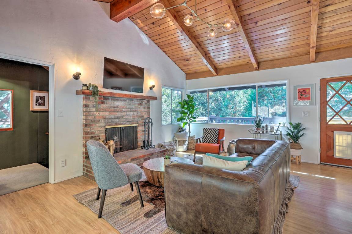167 M² Casa ∙ 3 Habitaciones ∙ 8 Huéspedes - Crestline, CA